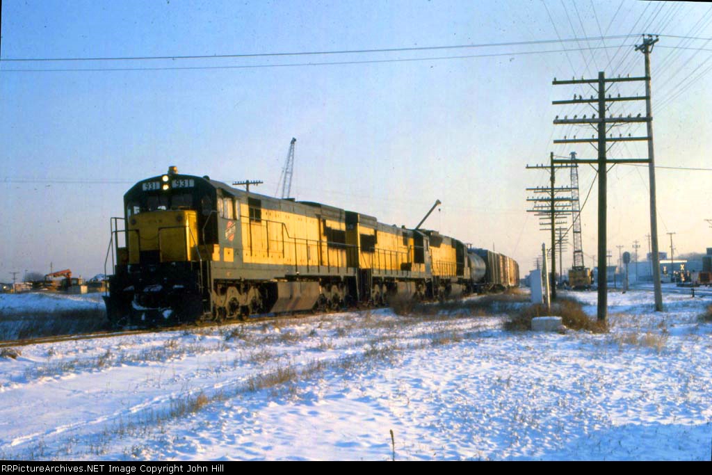 1128-20 Westbound C&NW freight